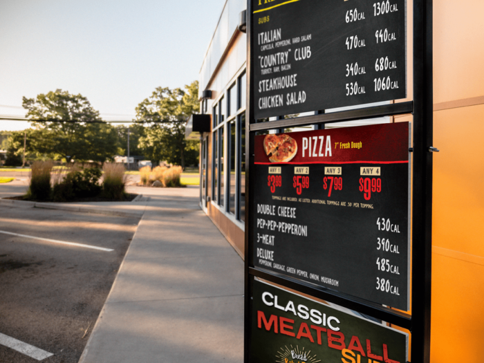 Curbside / Sidewalk Signs | Wilde Signs